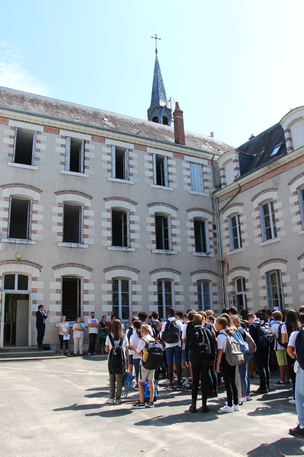 Les quatre valeurs du collège – NOTRE DAME DE ROMORANTIN